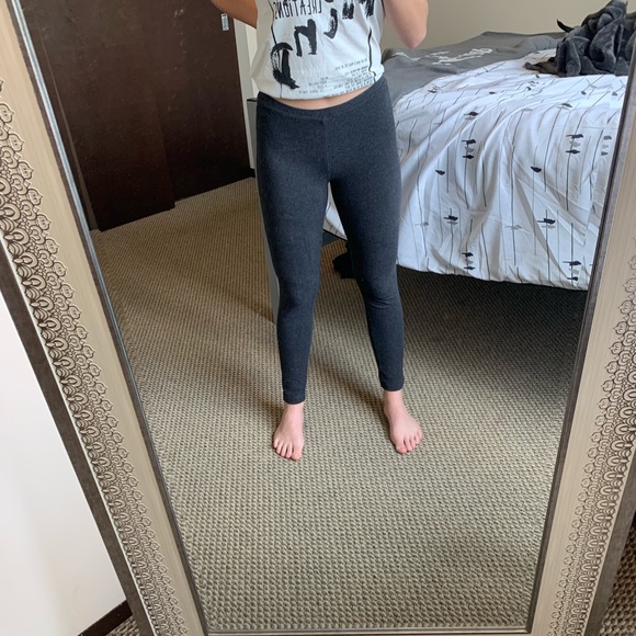 June & Daisy | Pants & Jumpsuits | June Daisy Leggings | Poshmark